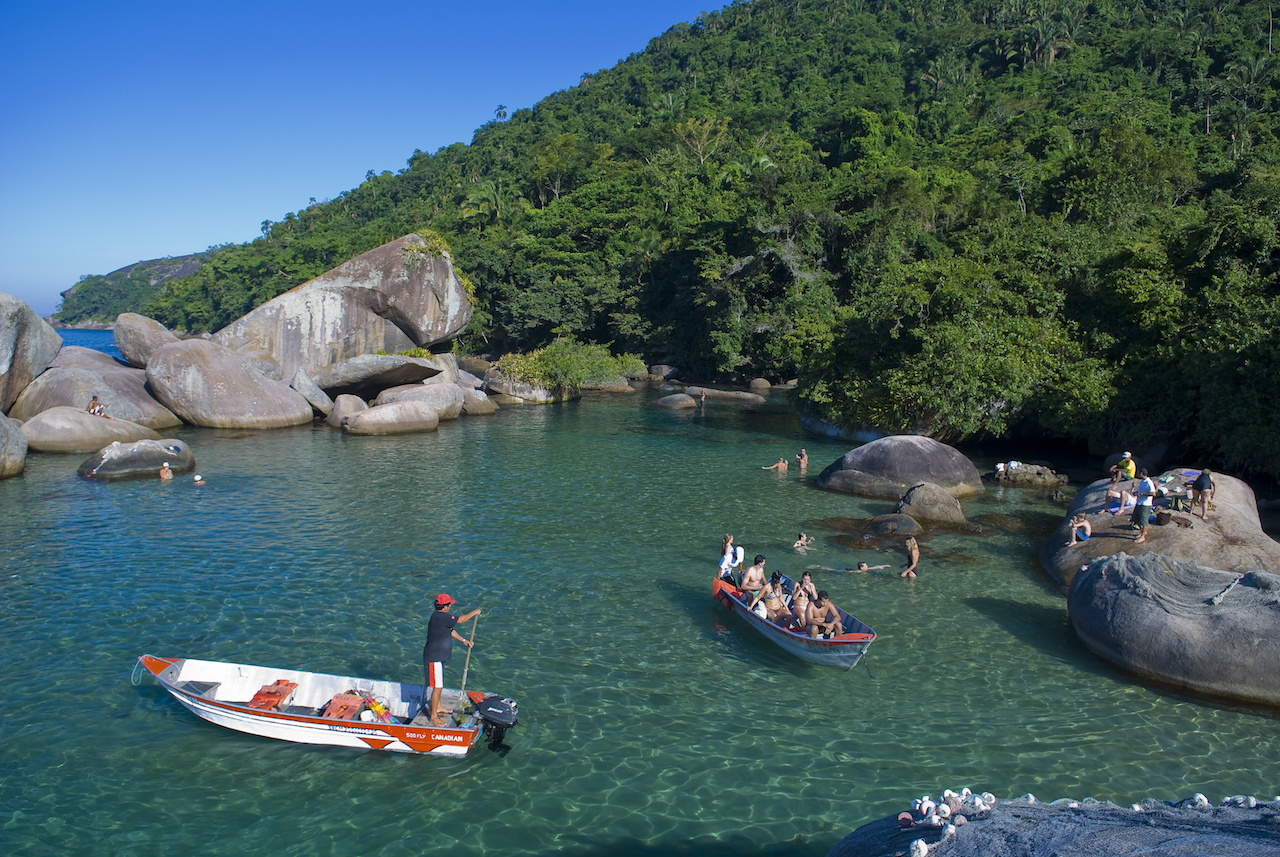 Trindade - Paraty Tours